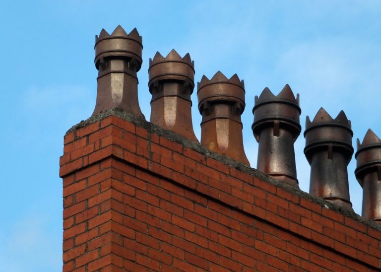 A guide to Reclaimed Chimney Pots